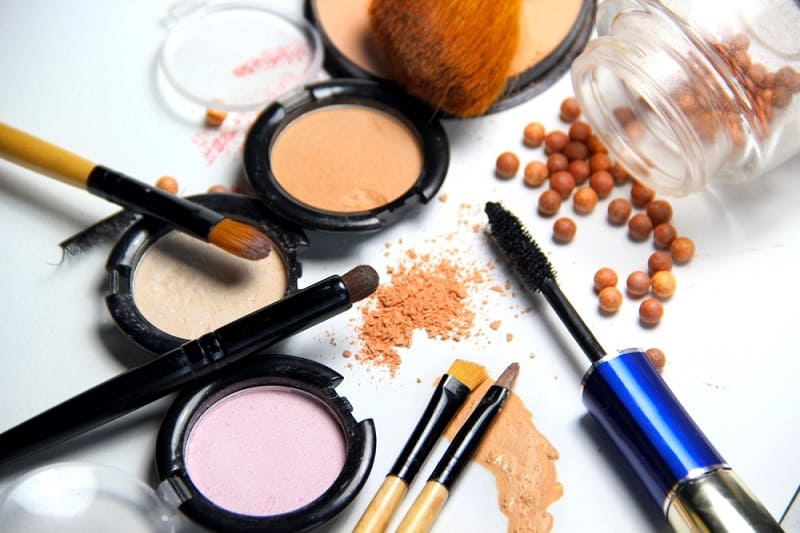 A complete list of items for perfect makeup - Healthunbox