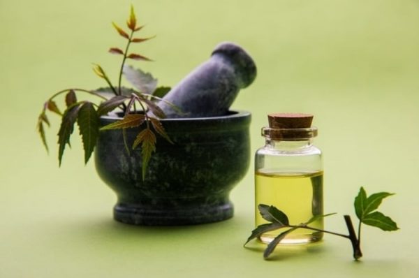 बालतोड़ के लक्षण, कारण और घरेलू इलाज - Baltod (Boils) Home Remedies in ...